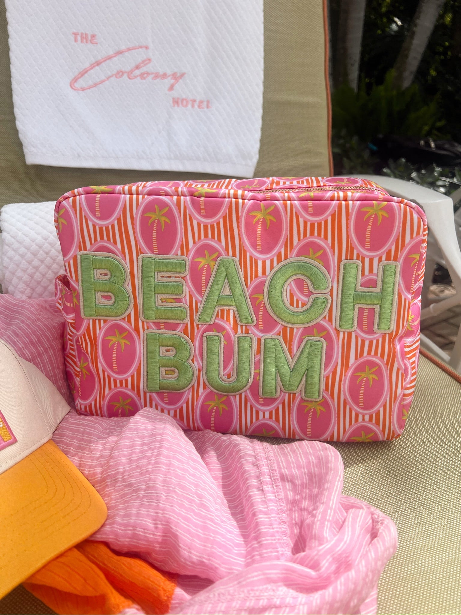 Beach Bum - Pink Palms XL – SipHipHooray