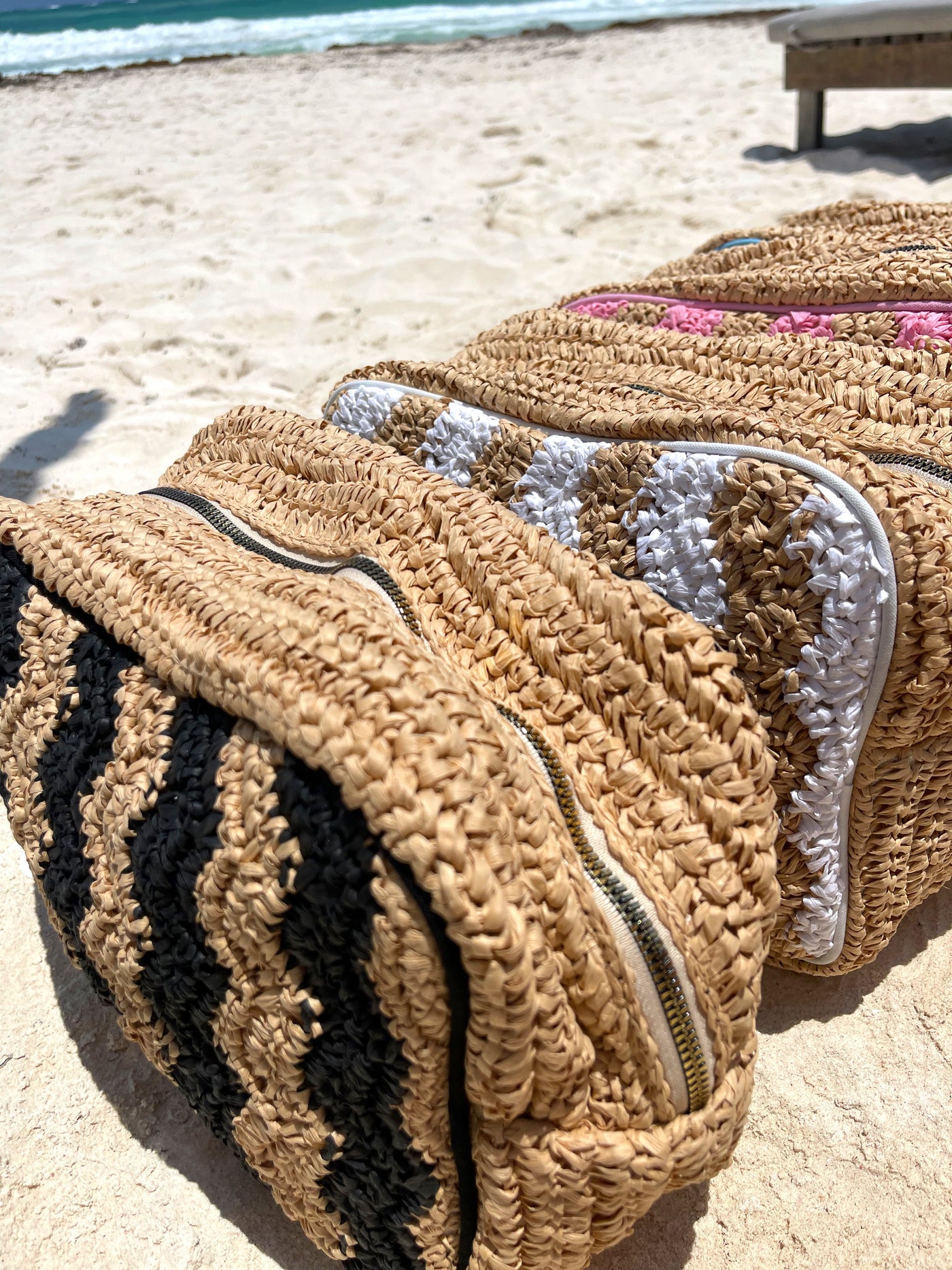 Beach XL Makeup Bag with Puka Shells – SipHipHooray